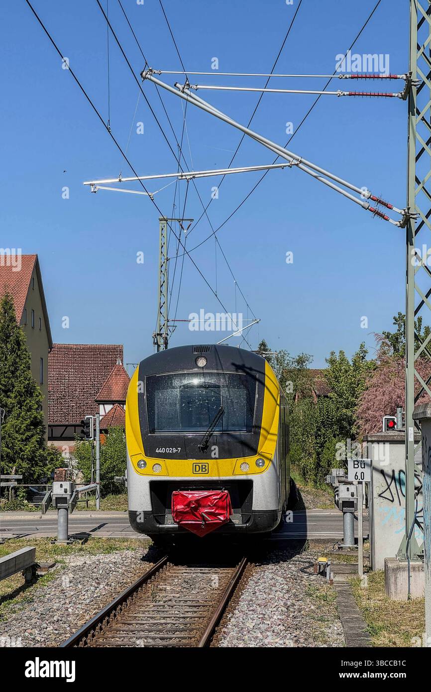 ET440 - Alstom Coradia Continental-Triebwagen - Die Bahn modernisiert ...