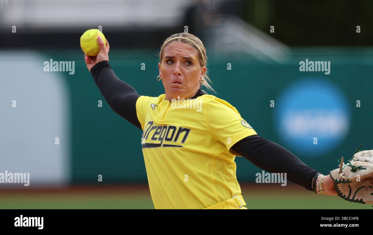 Oregon pitcher Lyndsey Grein (33) throws during an NCAA regional ...