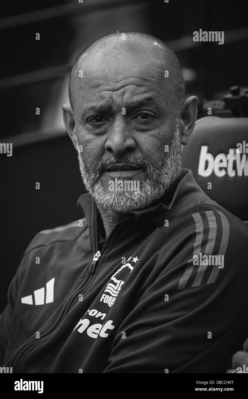 Nuno Espirito Santo, Nottingham Forest head coach during the Premier ...