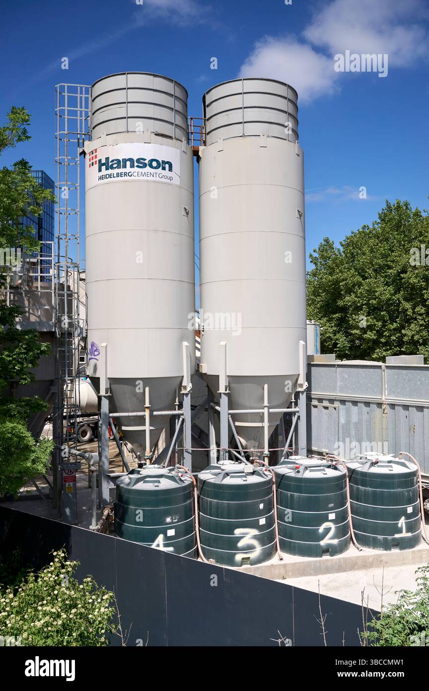 On site concrete making plant at the New Jackson development,Manchester,UK Stock Photo - Alamy