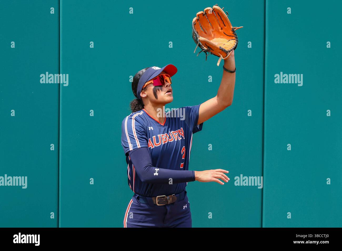Auburn utility Icess Tresvik (3) warms up before an NCAA regional ...