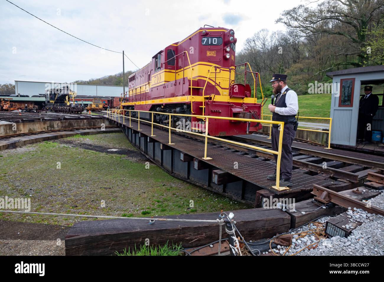Chattanooga, Tennessee - A locomotive is turned around on a turntable ...