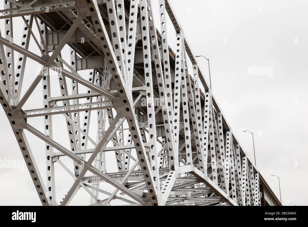 Steel building support hi-res stock photography and images - Alamy