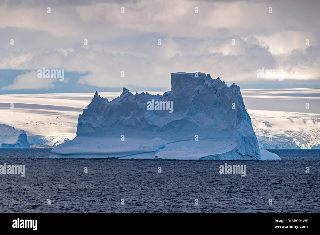 Bismarck Strait. Peninsula Antartica, Antartica Stock Photo - Alamy