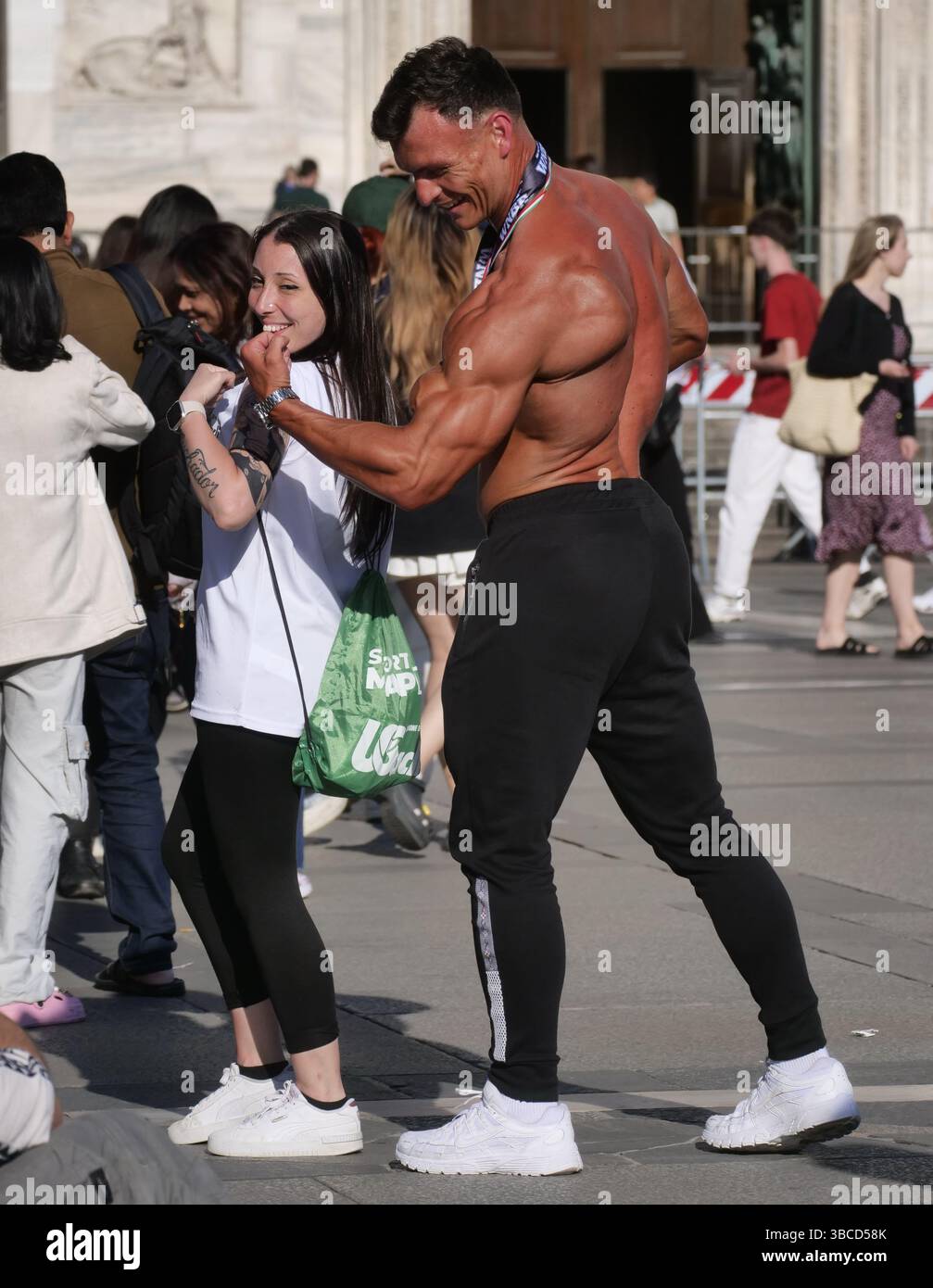 Valentin Pfister Swiss bodybuilder photo shoot in Piazza Duomo Milan ...