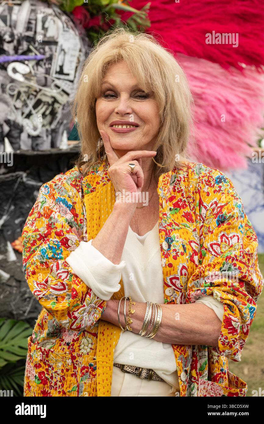 London, UK. 19 May 2025. Joanna Lumley pictured at the RHS Chelsea ...
