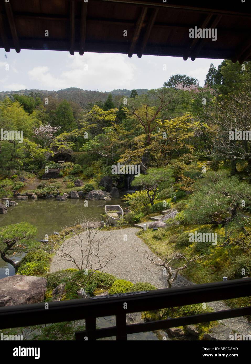 Tairyu-Sanso,Kyoto. Its villa was built in 1896 by Ijuin Kanetsune ...