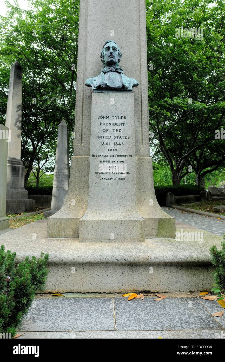 John Tyler (1790-1862) burial site and tombstone at Presidents Circle ...