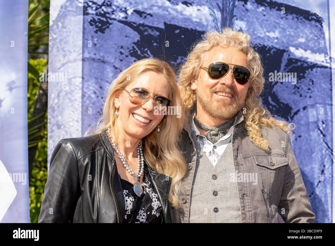 Los Angeles, USA. 18th May, 2025. Musician Steve Cooke with wife ...