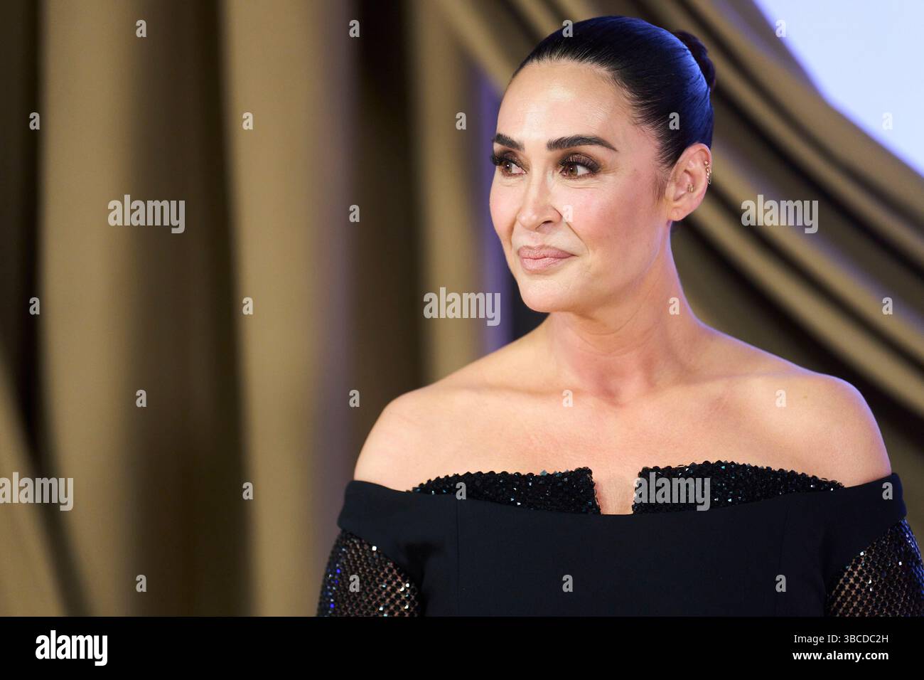 Vicky Martin Berrocal attends 'Las Berrocal' TV Series Premiere at ...