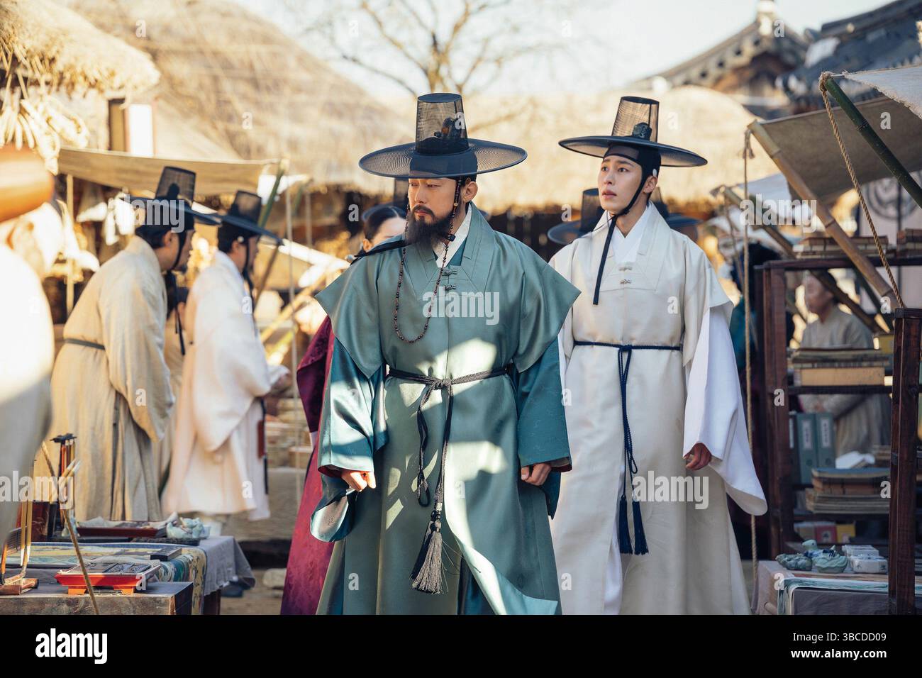 DEAR HONGRANG, (aka TANGEUM), from left: PARK Byung Eun, LEE Jae Wook, (Season 1, ep. 101, aired ...