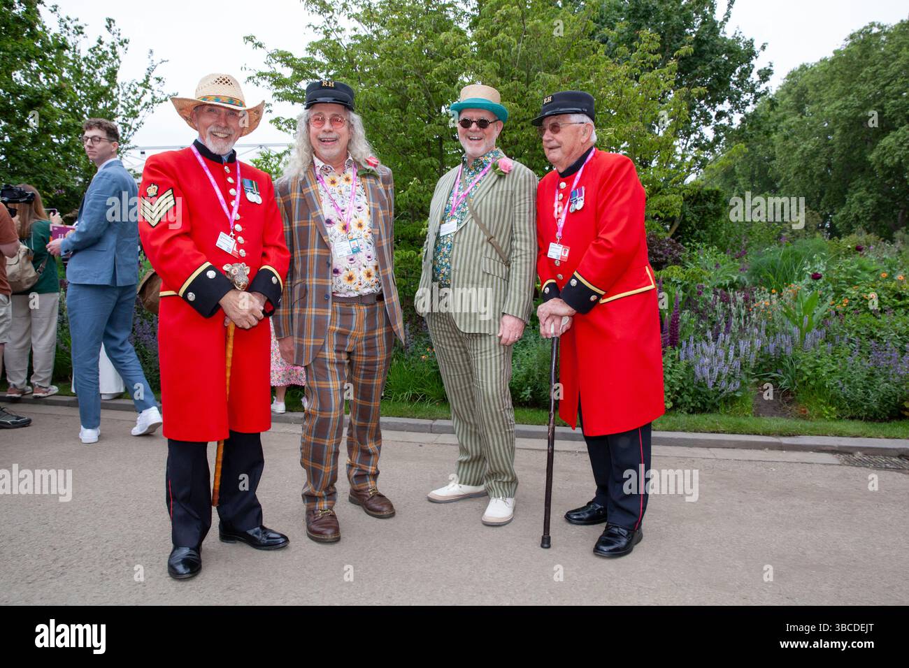 London, UK. 19th May, 2025. At the RHS Chelsea Flower Show preview day ...