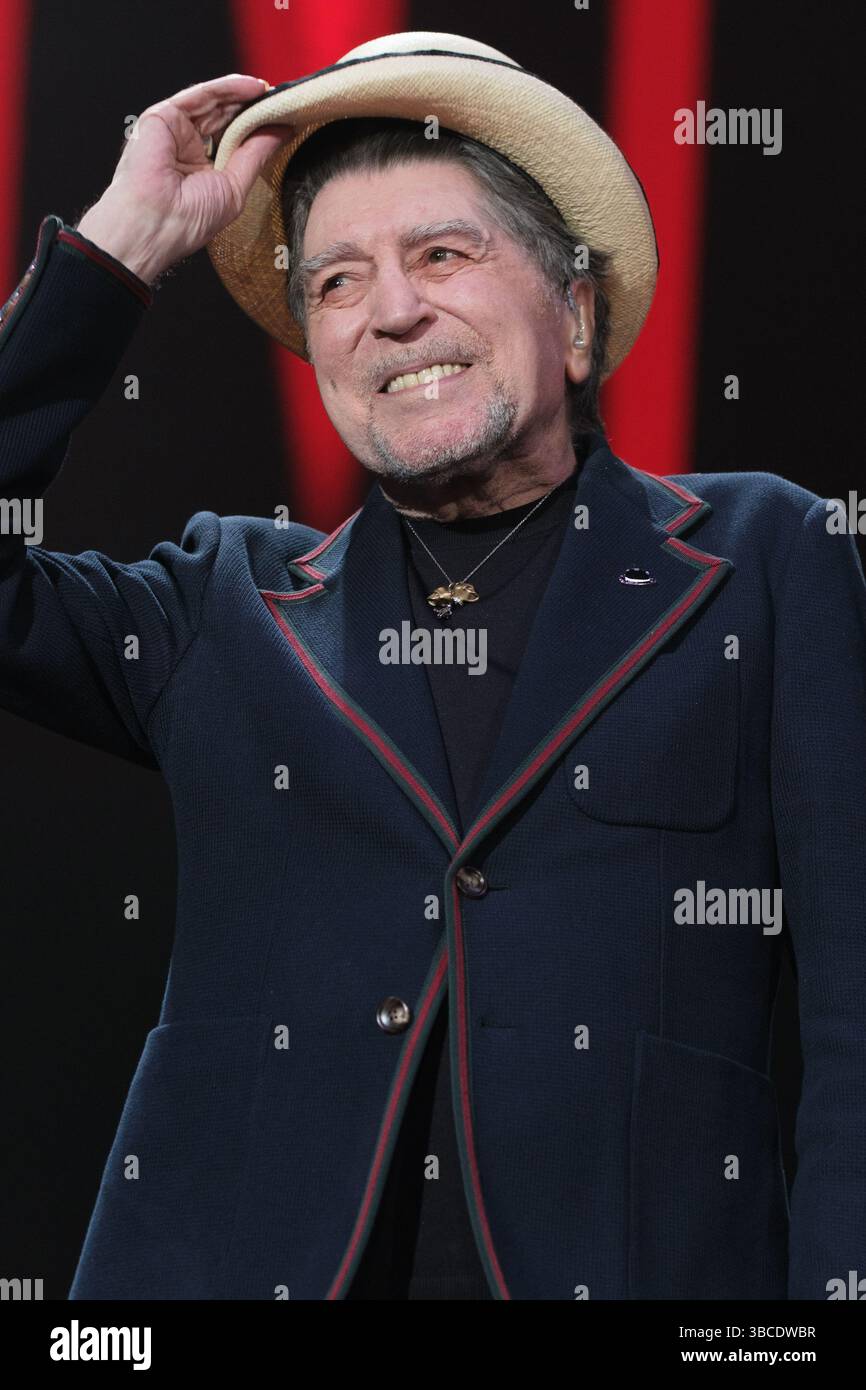 Madrid, Spain. 19th May, 2025. The singer Joaquin Sabina performs ...