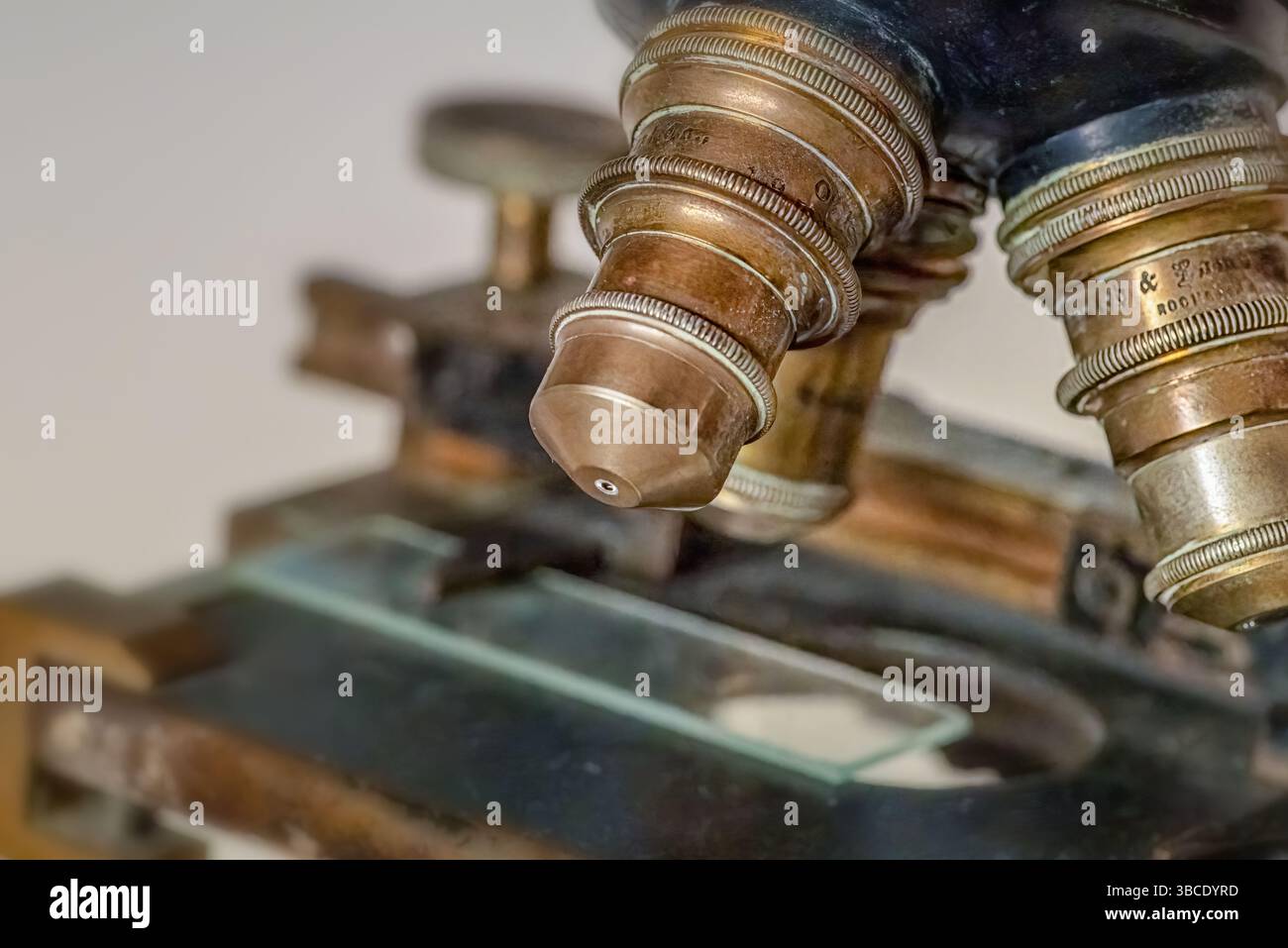 Micro observation tool hi-res stock photography and images - Alamy