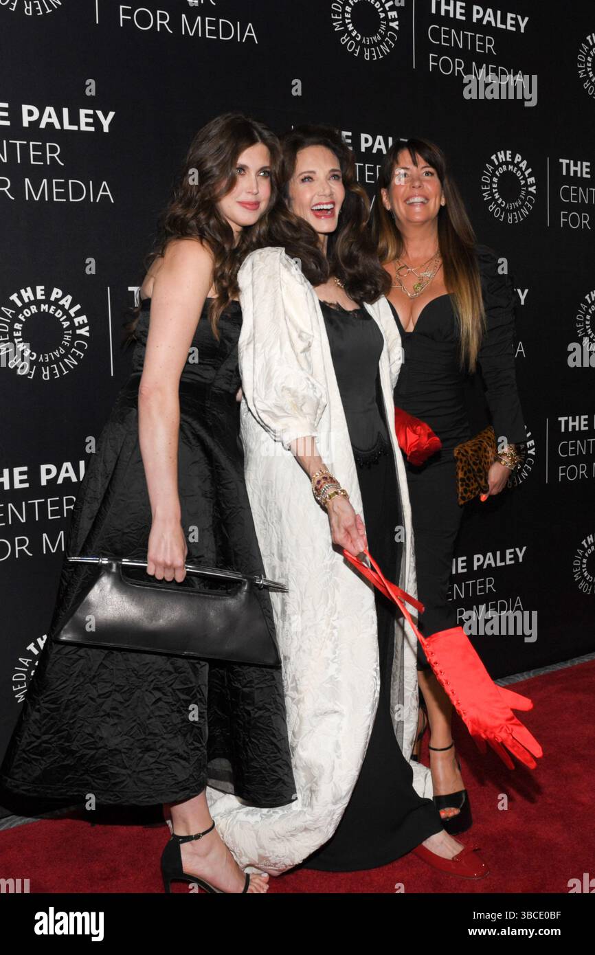 New York, USA. 19th May, 2025. (L-R) Jessica Altman, Lynda Carter and ...