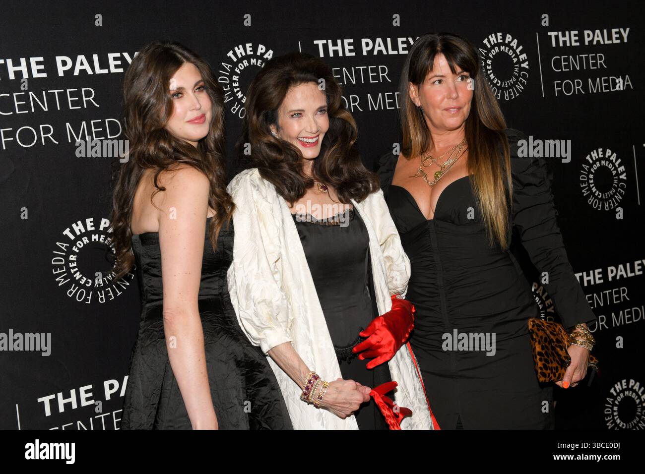 New York, USA. 19th May, 2025. (L-R) Jessica Altman, Lynda Carter and ...