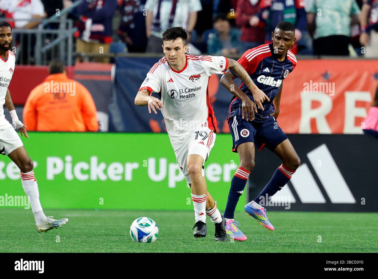FOXBOROUGH, MA - MAY 17: Preston Judd #19 of San Jose Earthquakes ...