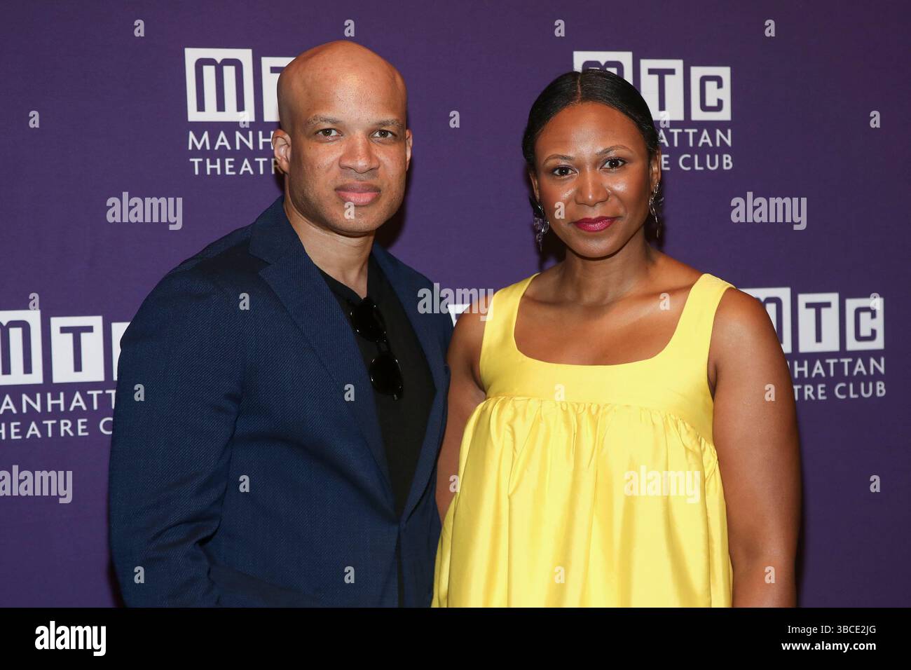 Actors Glenn Davis, left, and Alana Arenas attend the Manhattan Theatre ...