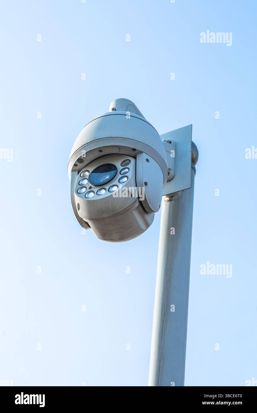 Close up lens cctv camera hi-res stock photography and images - Alamy