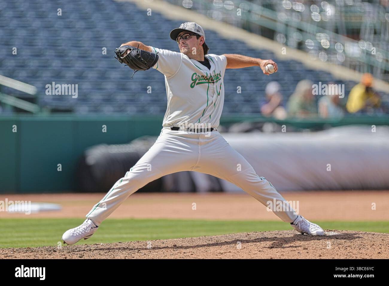Greensboro, NC: Greensboro Grasshoppers pitcher Julian Bosnic (15 ...