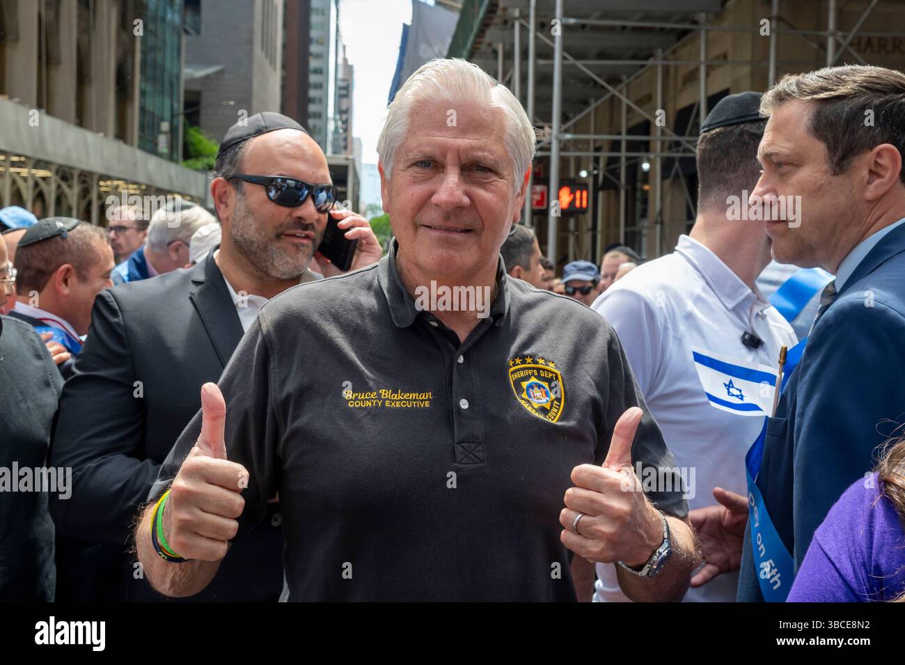 Bruce blakeman hi-res stock photography and images - Alamy