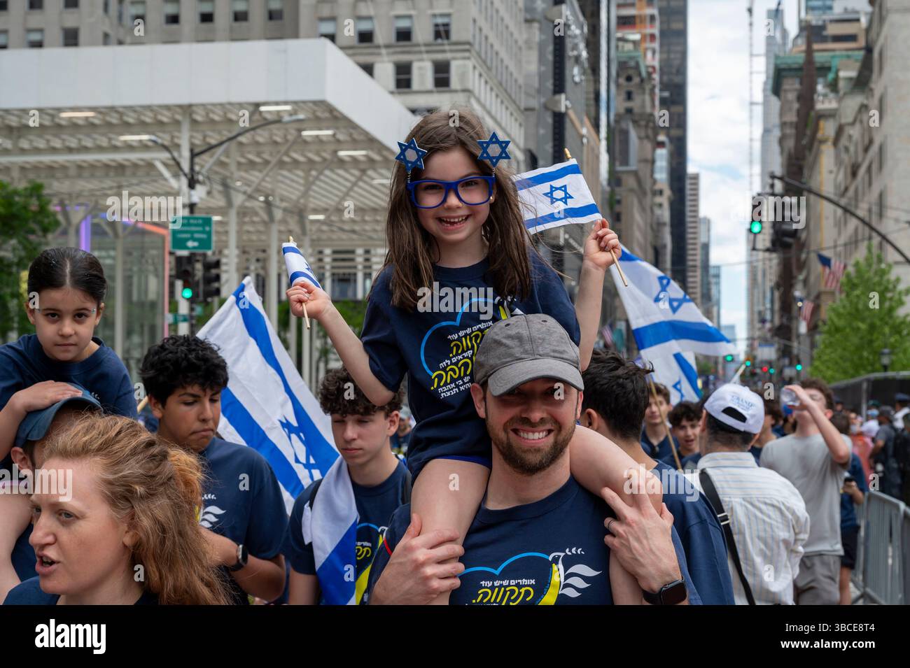 New York, United States. 18th May, 2025. Celebrants march in the Israel ...