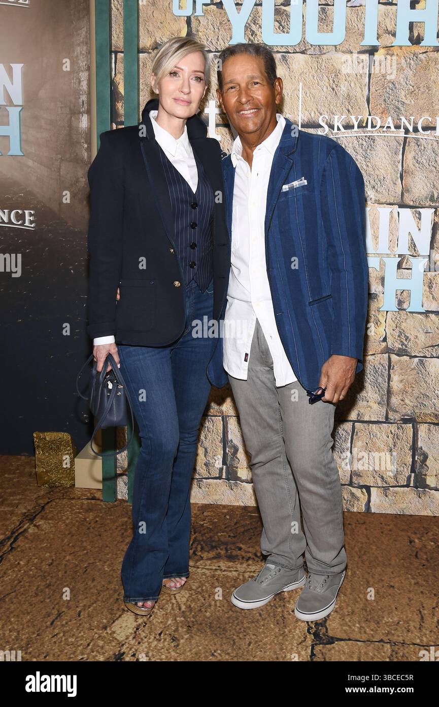 New York, USA. 19th May, 2025. (L-R) Hilary Gumbel and Bryant Gumbel ...