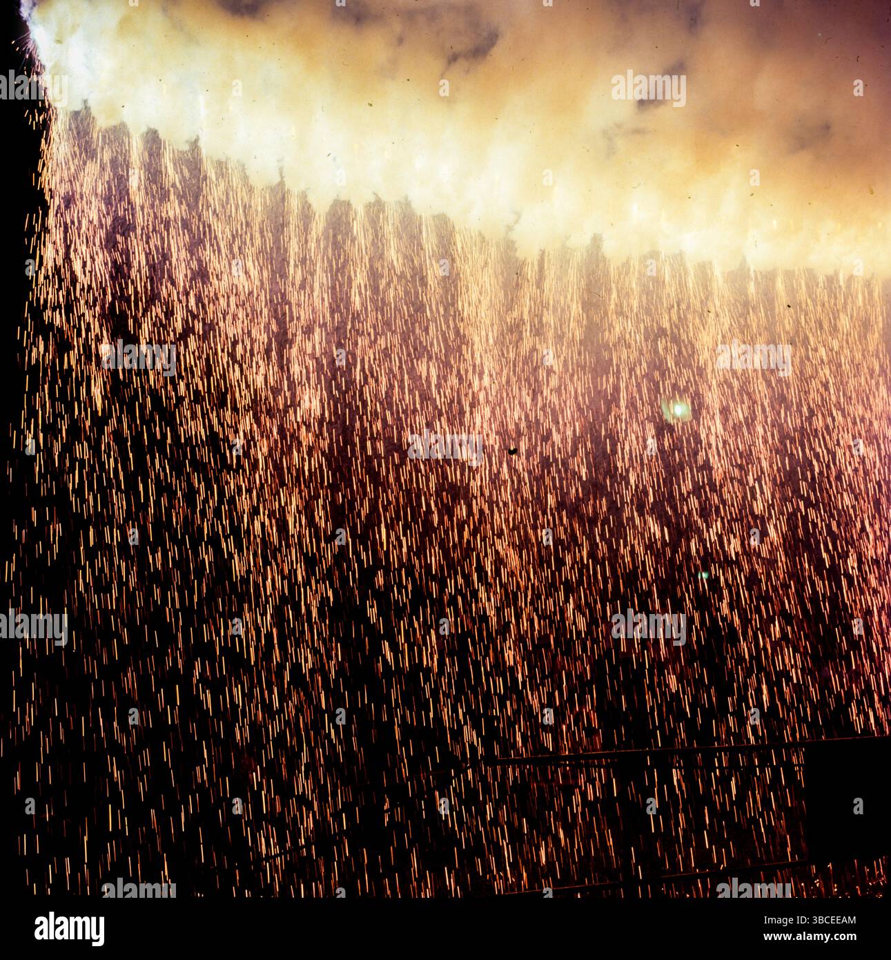 Crackers - Incendiaries for Celebration & Festivals, Display of Fire ...