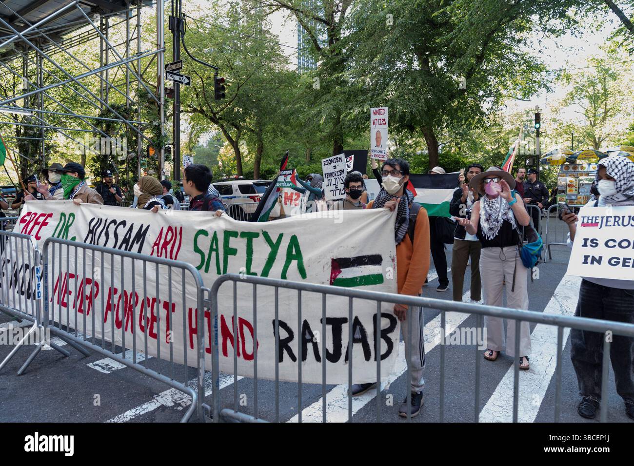 New York, USA. 19th May, 2025. Handful pro-Palestinian activists rally ...