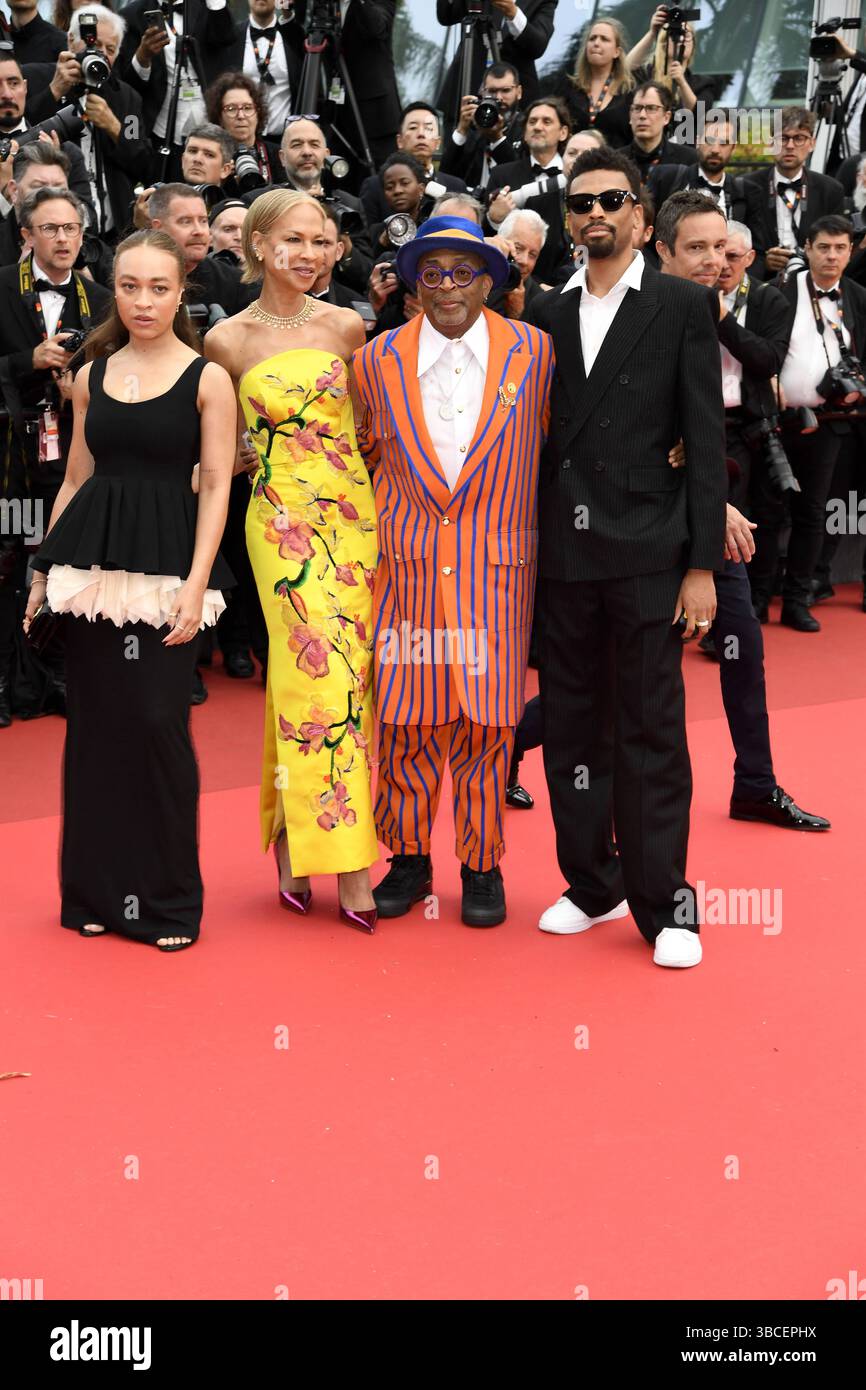 Satchel Lee, Tonya Lewis Lee, Spike Lee und Jackson Lee bei der Highest ...