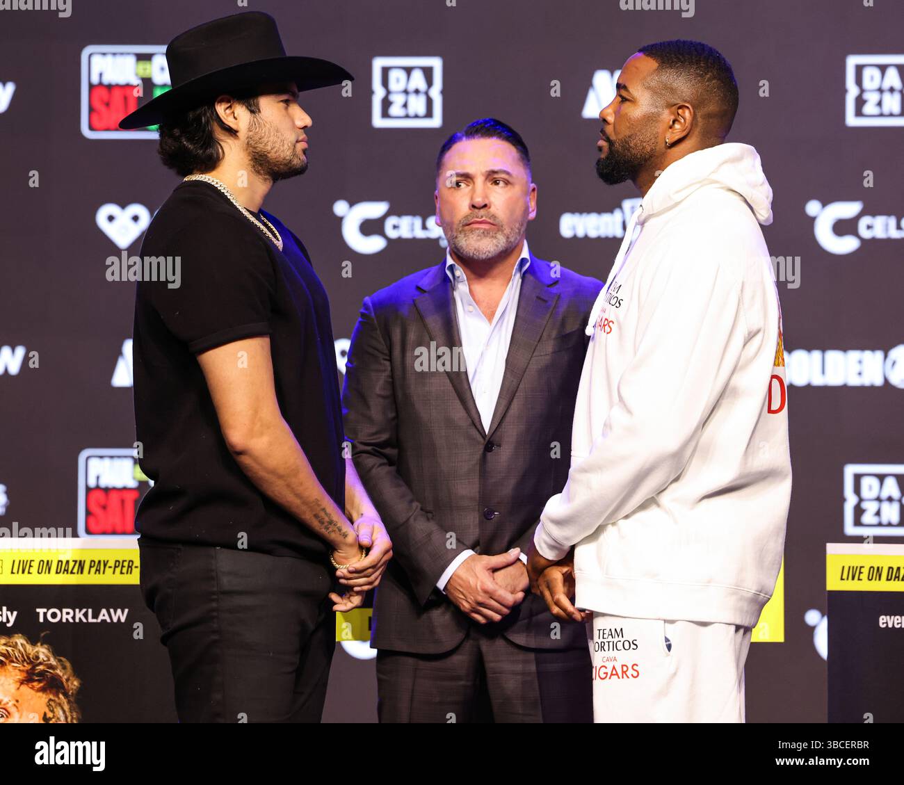HOLLYWOOD, LOS ANGELES, CALIFORNIA, USA - MAY 14: Gilberto 'Zurdo ...