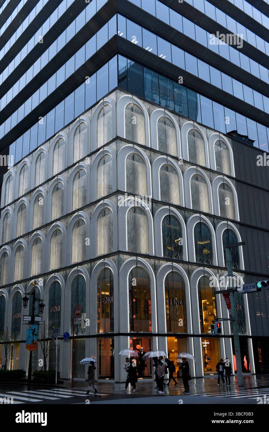The fendi building hi-res stock photography and images - Alamy