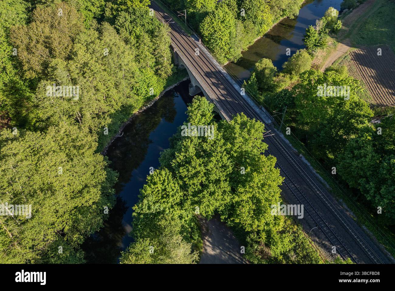 Gruene bruecke hi-res stock photography and images - Alamy