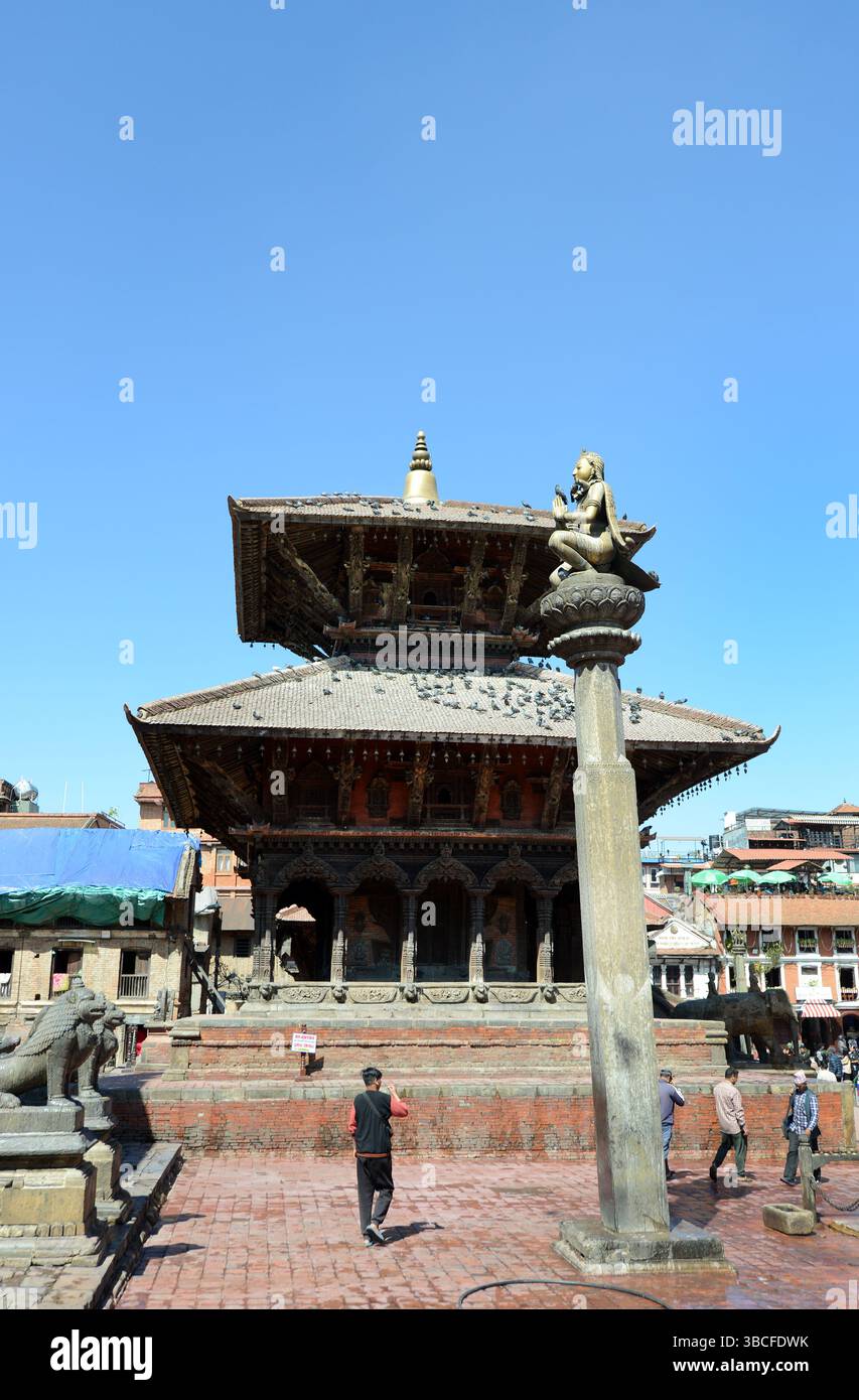 Golden statue of Garuda at the Durbar square in Patan, Nepal Stock ...