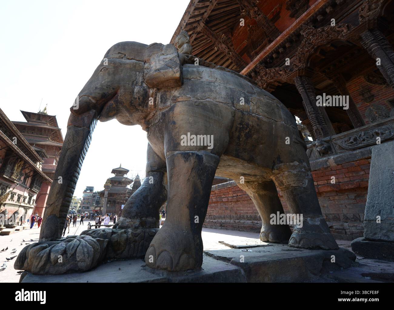 Stone elephants vishwanath temple hi-res stock photography and images ...