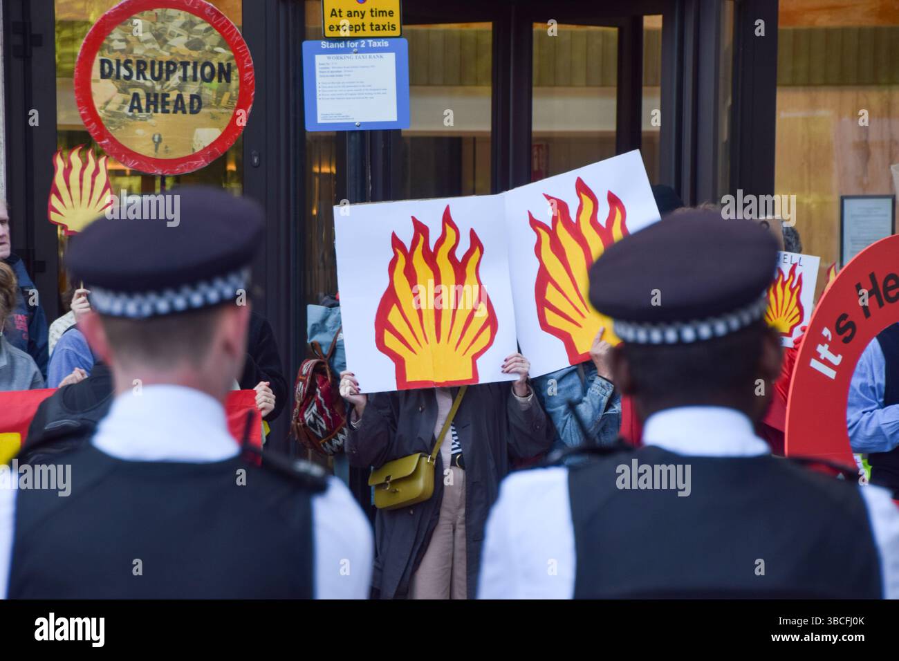 London, England, UK. 20th May, 2025. Environmental activists gather ...