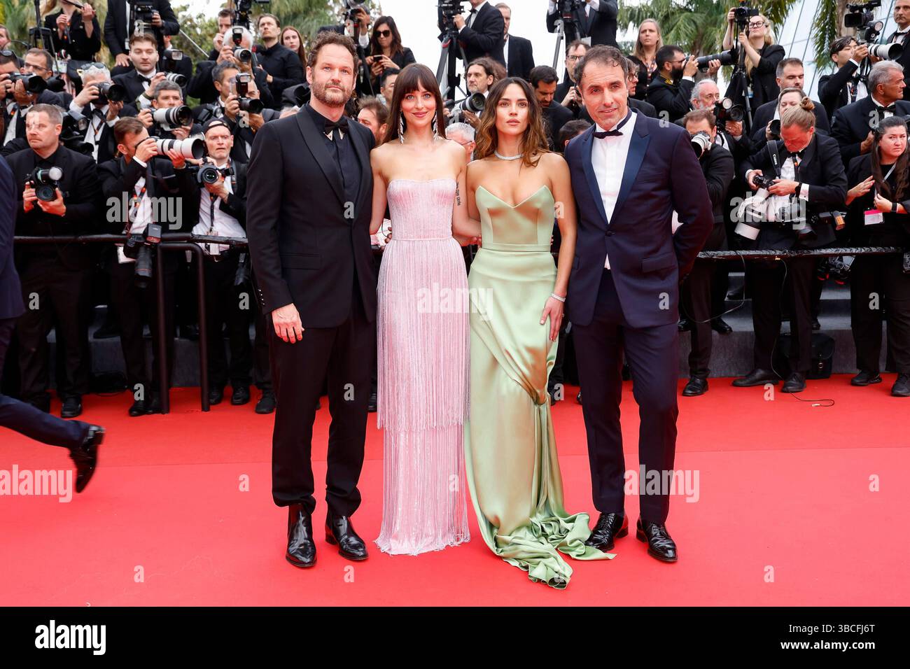 Michael Angelo Covino, Adria Arjona, Dakota Johnson and Kyle Marvin ...