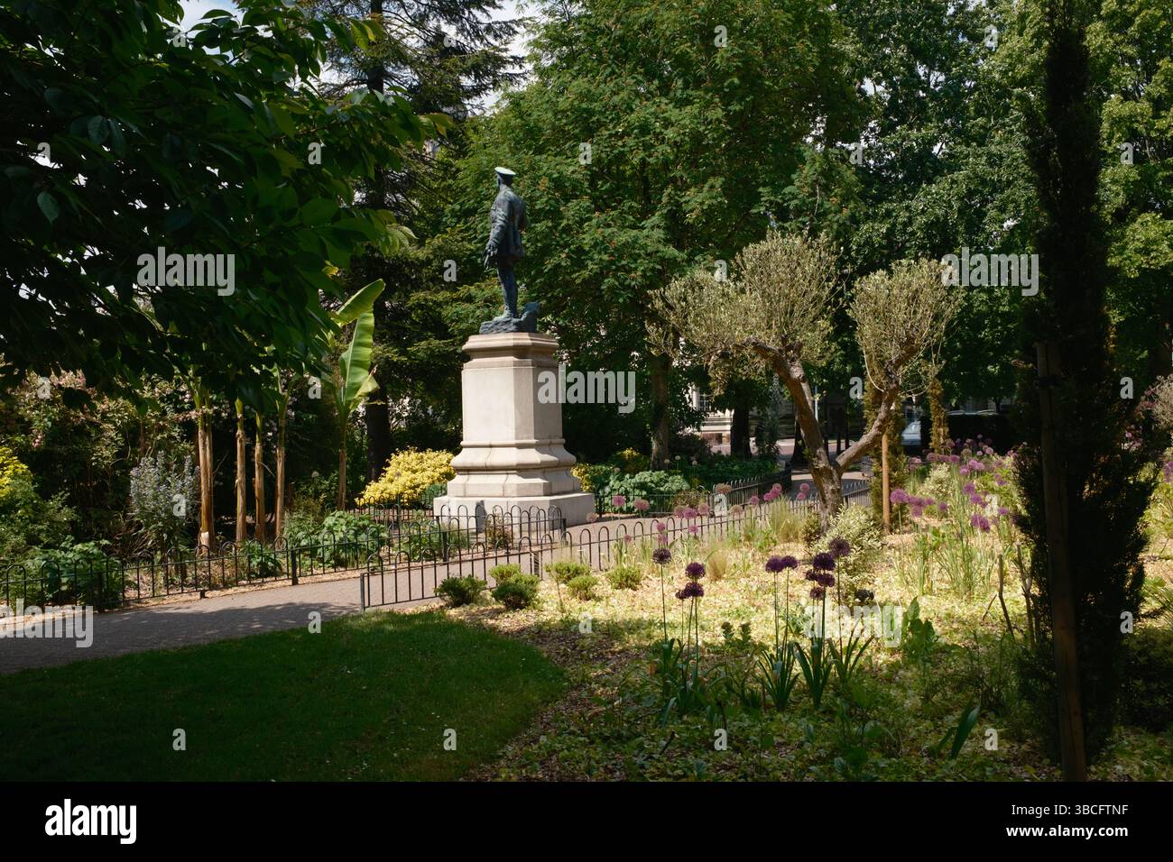 Statue of Lord Ninian Edward Cricton Stuart in Gorsedd Gardens, Cardiff ...