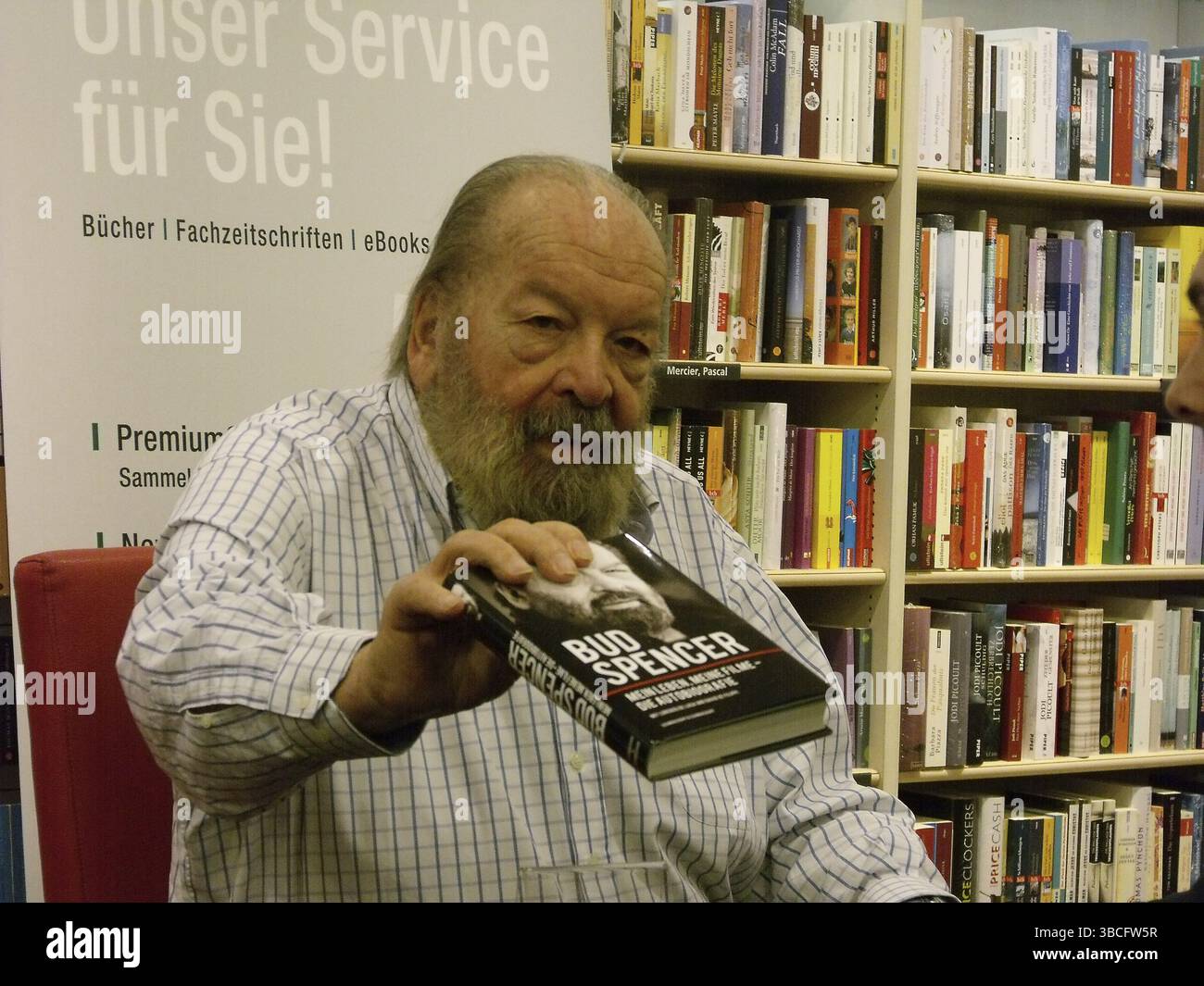 Italian film and television actor Bud Spencer during an autograph ...