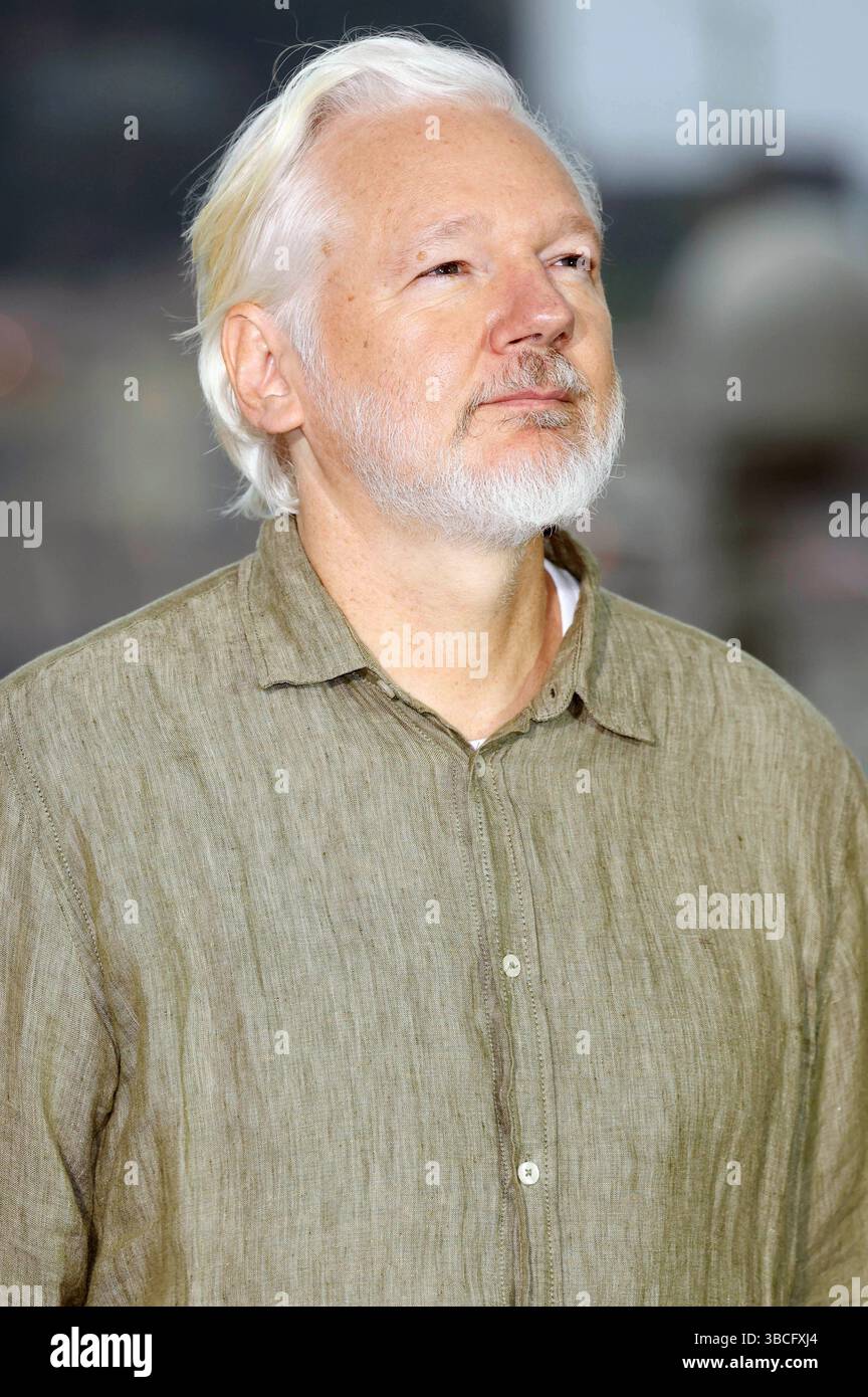 Julian Assange beim Photocall zum Dokumentarfilm 'The Six Billion ...