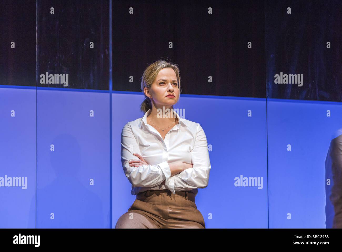 Director: Guntbert Warns Performers: with Dietrich Adam, Maya Alban ...