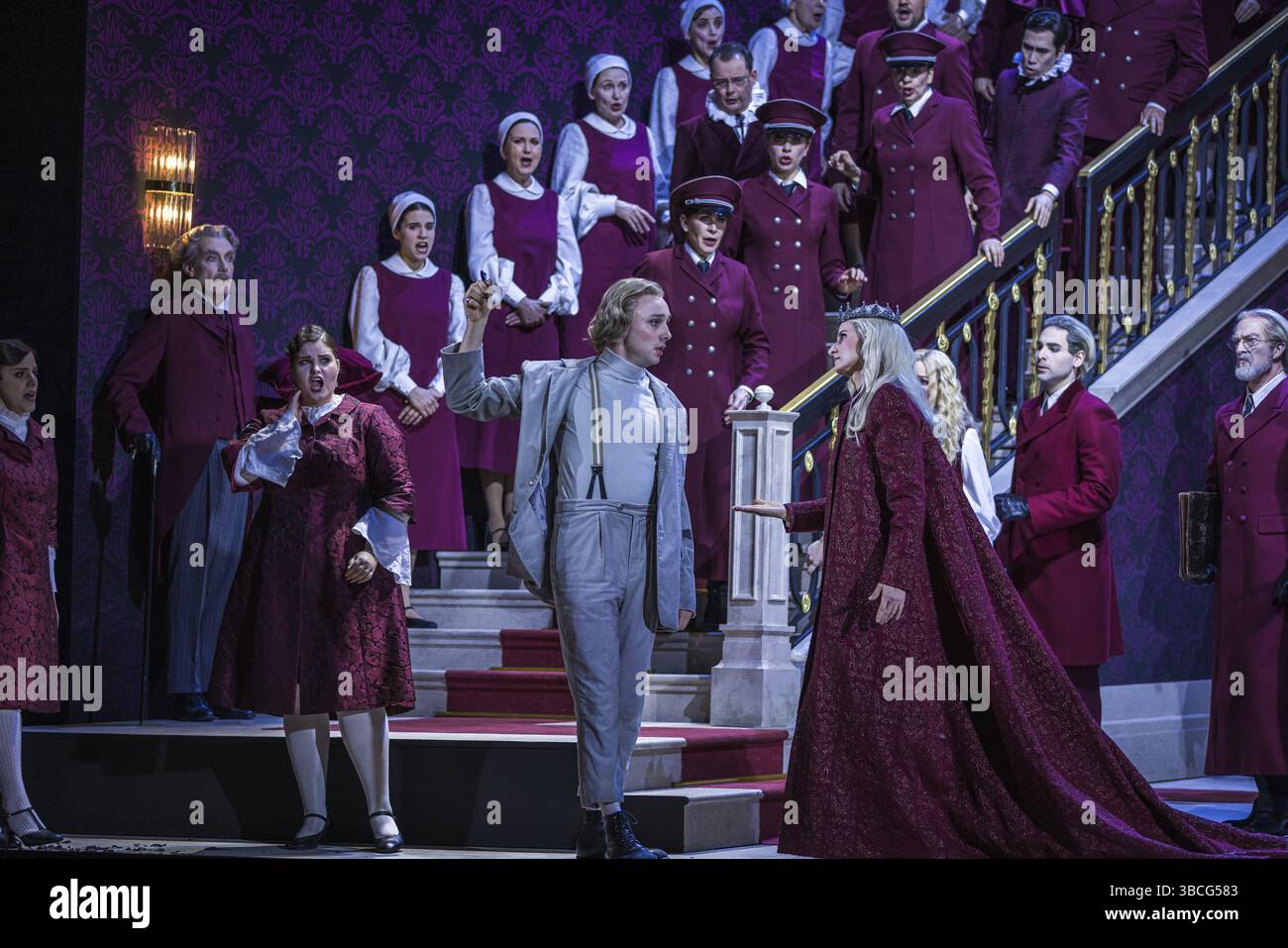 Hamlet' by Ambroise Thomas is an almost 150-year-old opera based on the ...