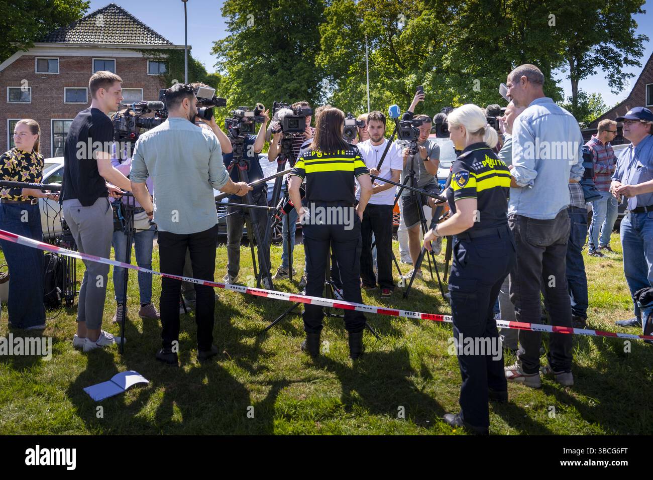 FINSTERWOLDE - Police explain the investigation into kidnapped children ...