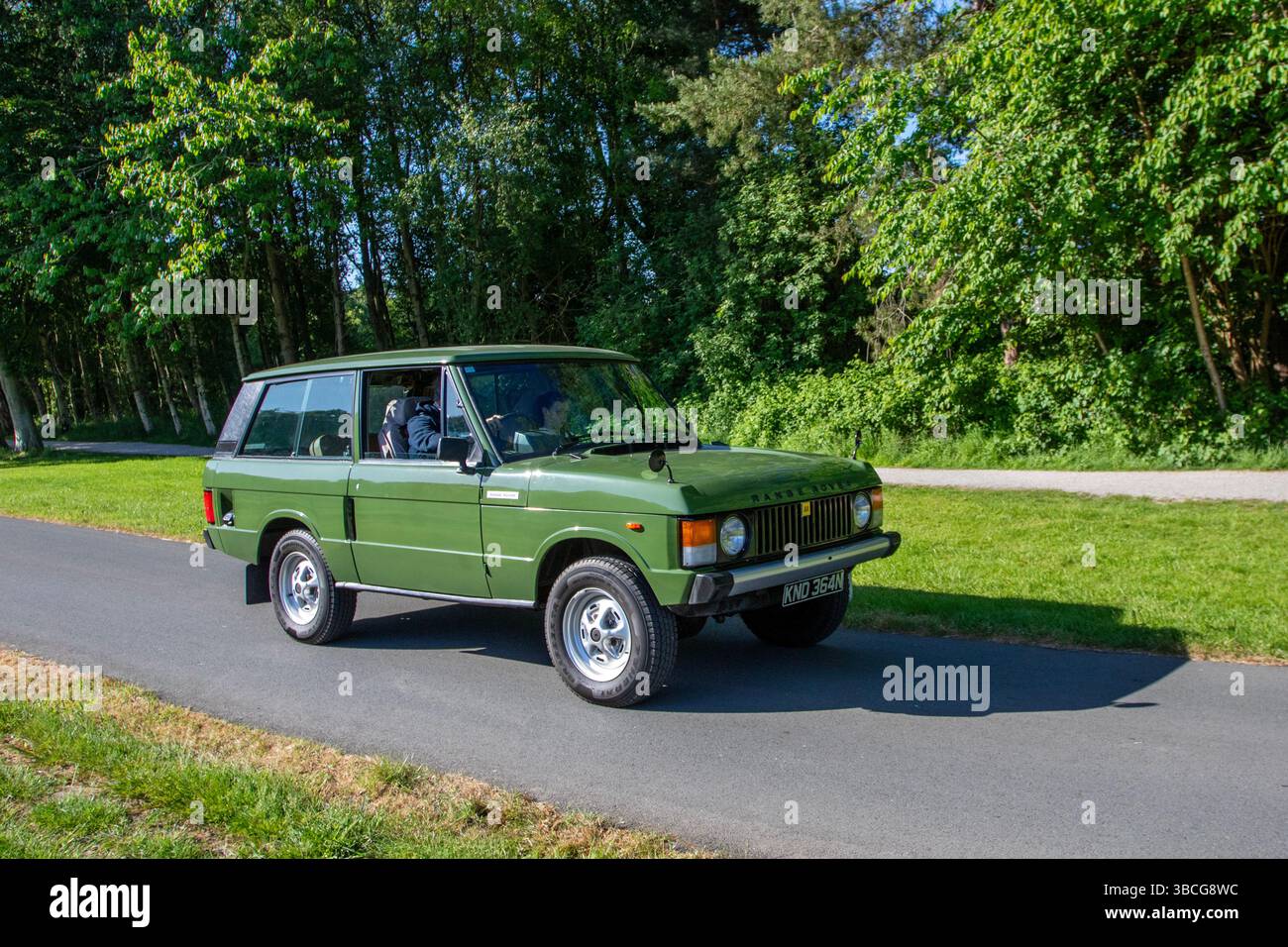 1975 70s seventies Green Land Rover Car Petrol 3470 cc; Classic ...