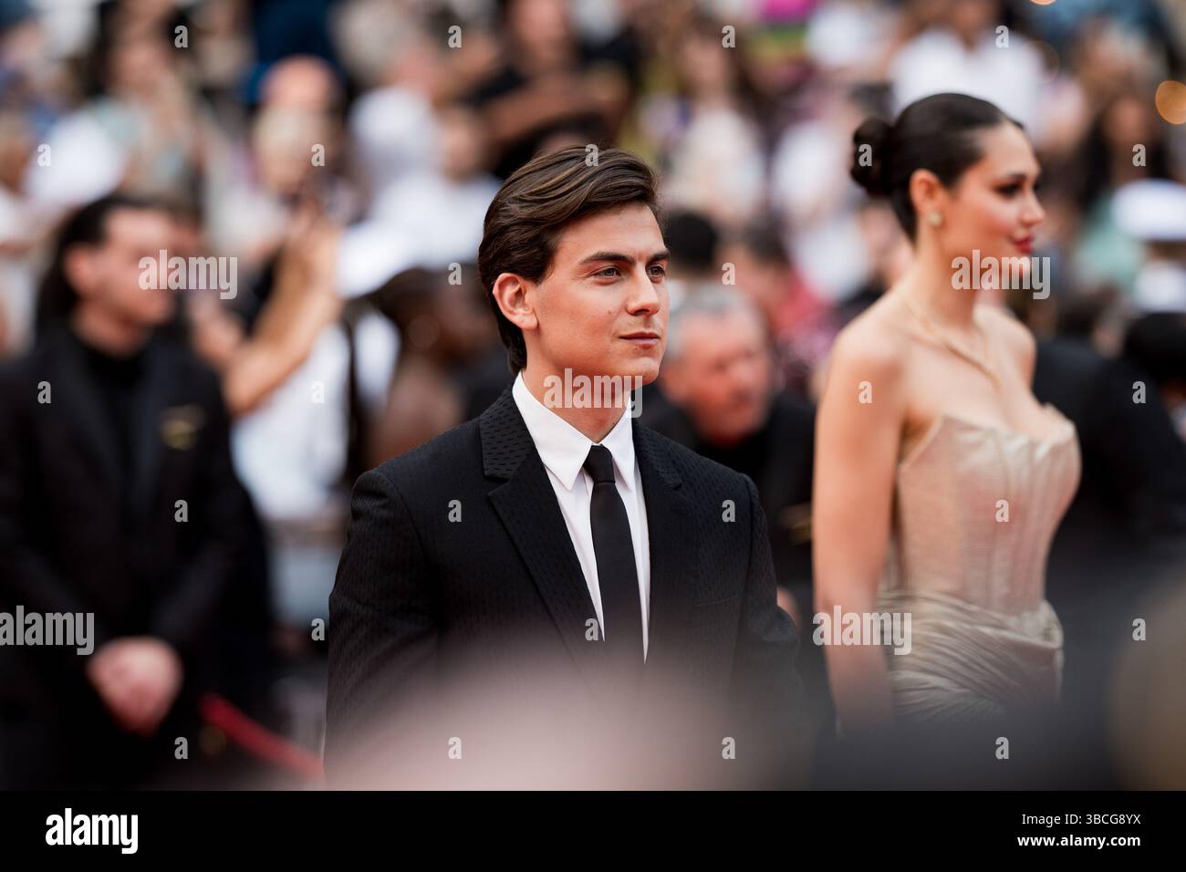 CANNES, FRANCE - MAY 19: Paulo Dibala and Oriana Sabatini attend the ...