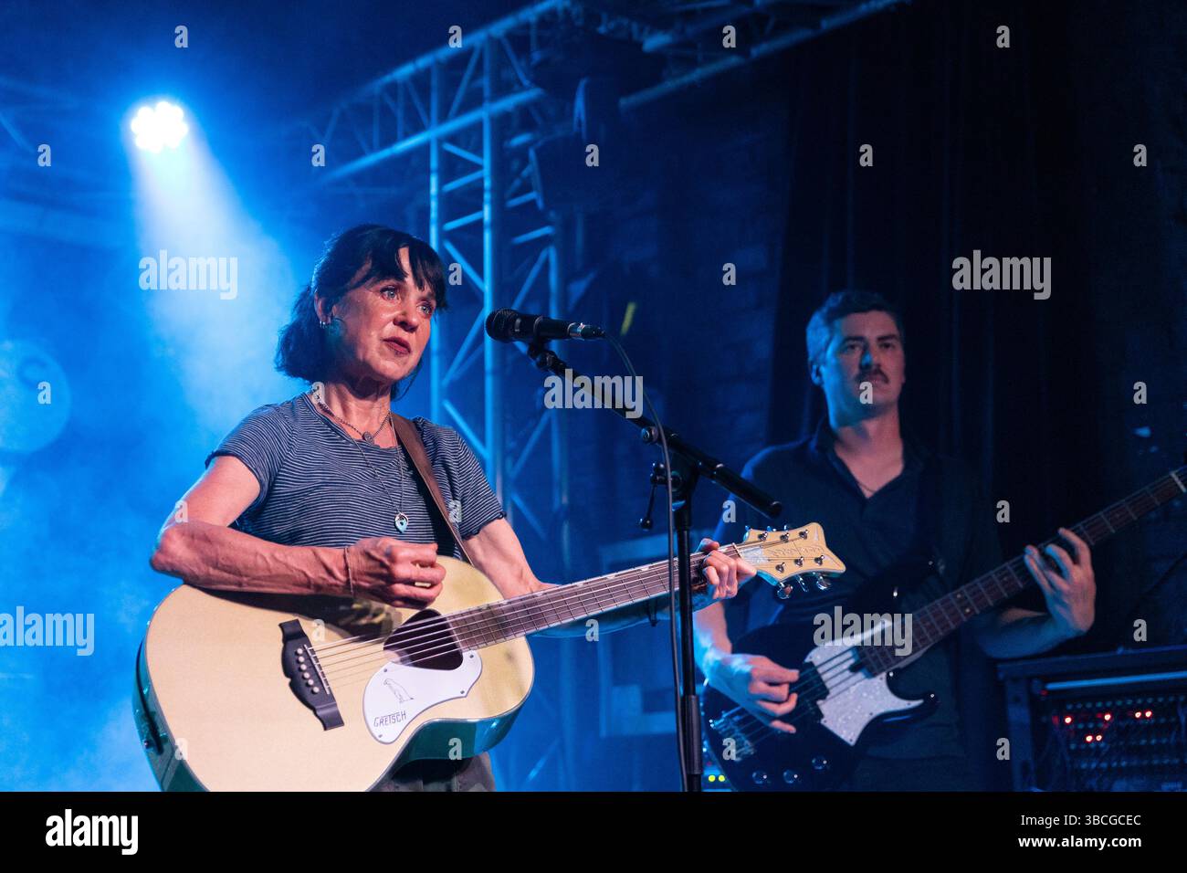 Throwing muses 2025 hi-res stock photography and images - Alamy