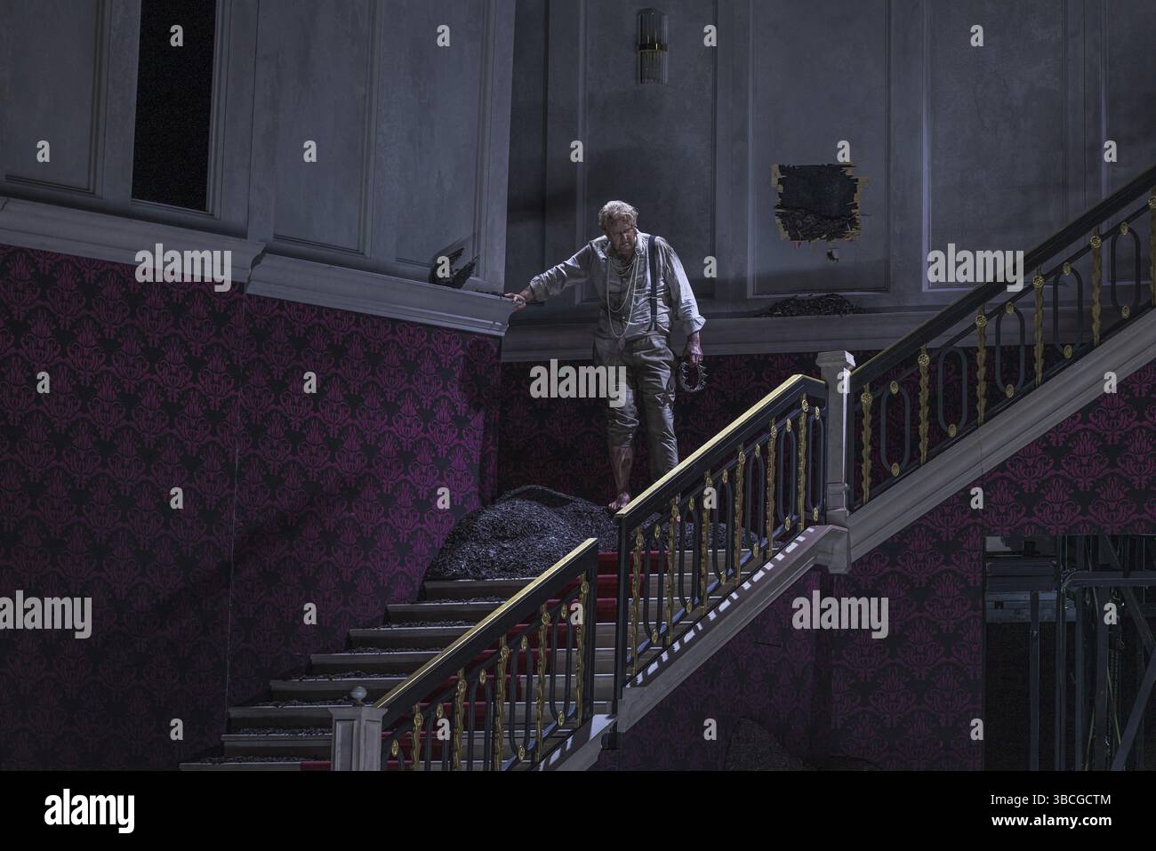 Hamlet' by Ambroise Thomas is an almost 150-year-old opera based on the ...