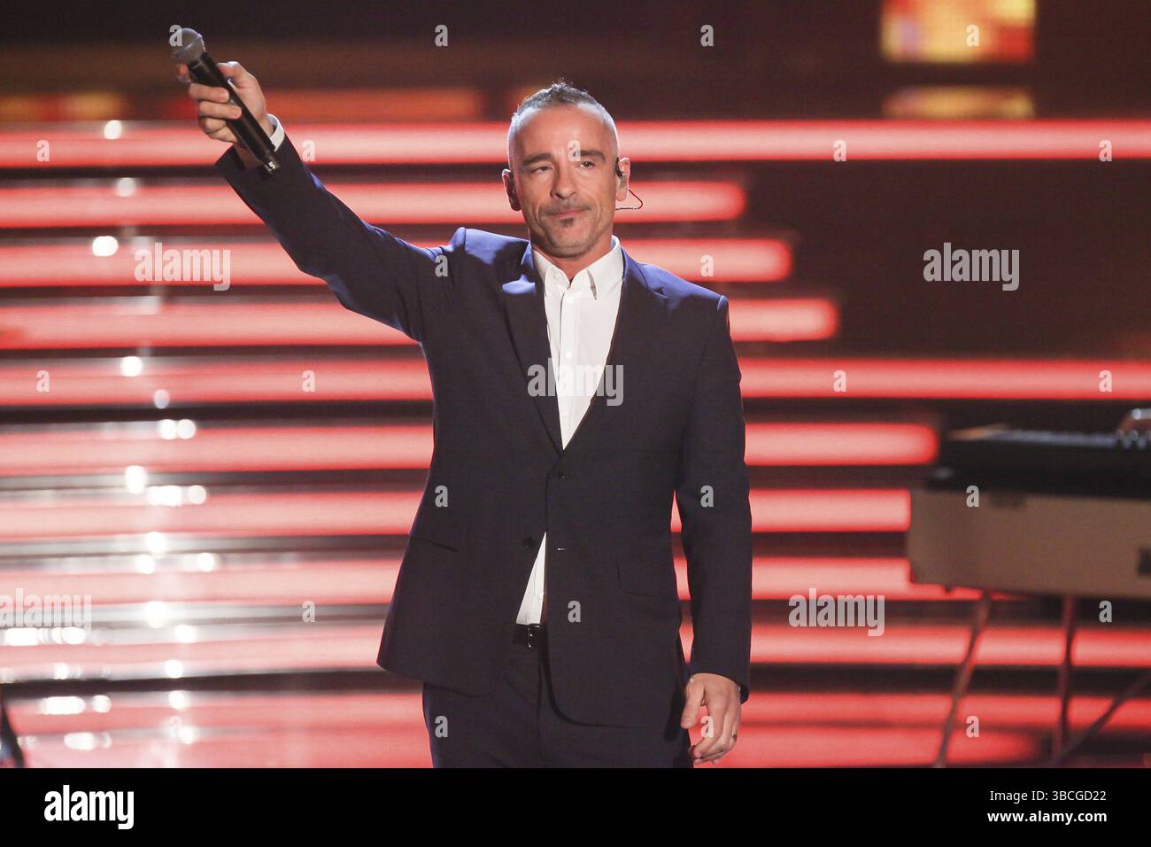 Italian pop singer Eros Ramazzotti at Stock Photo - Alamy