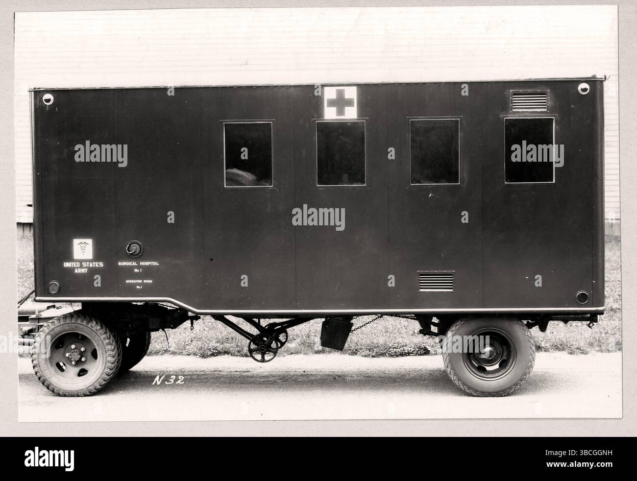 Medicine in Wartime - Mobile Medical Units - Military - Mobile Surgical ...