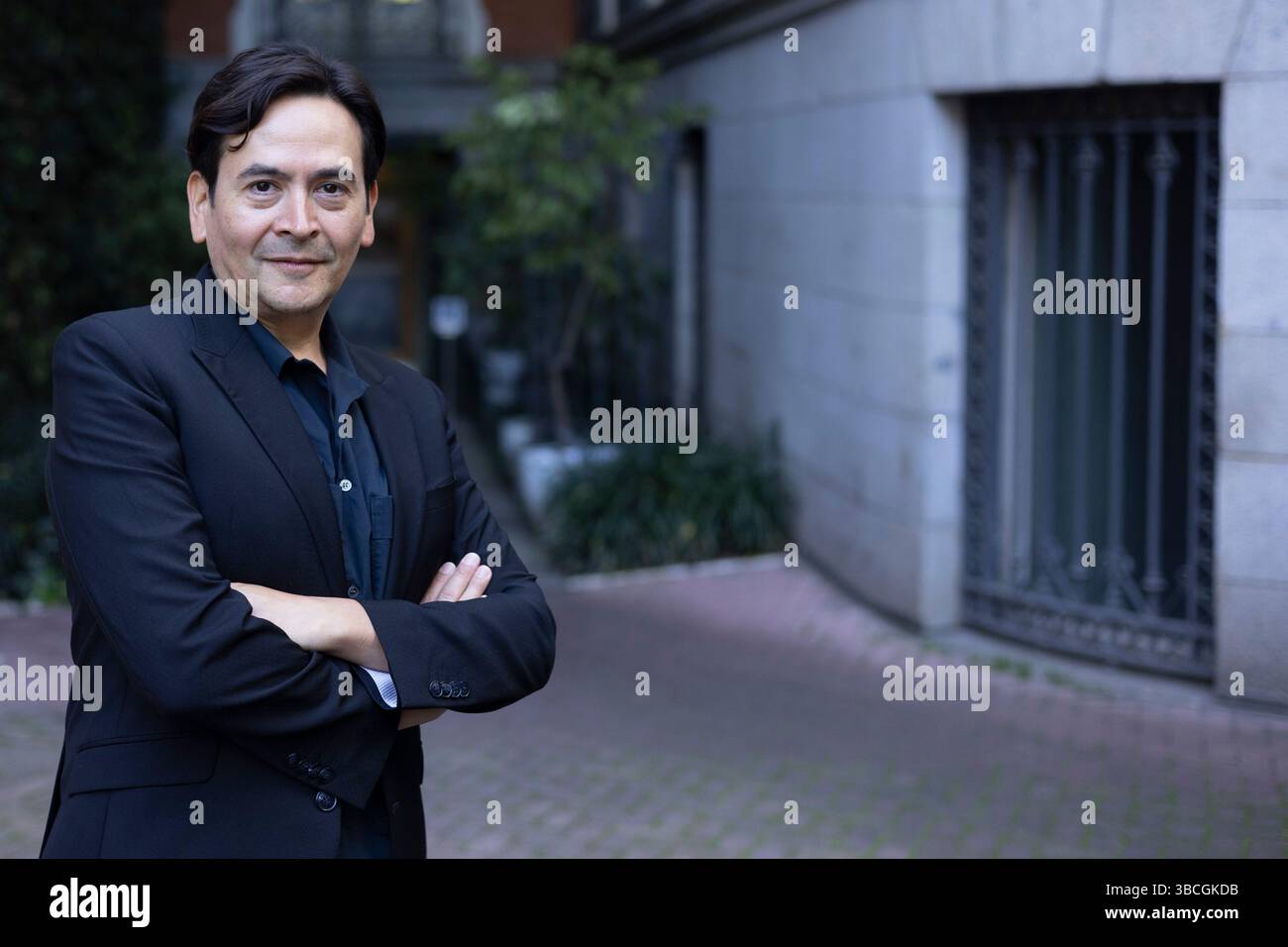 Alejandro Andrade Poses portrait session 'Hombres íntegros', at Casa de ...